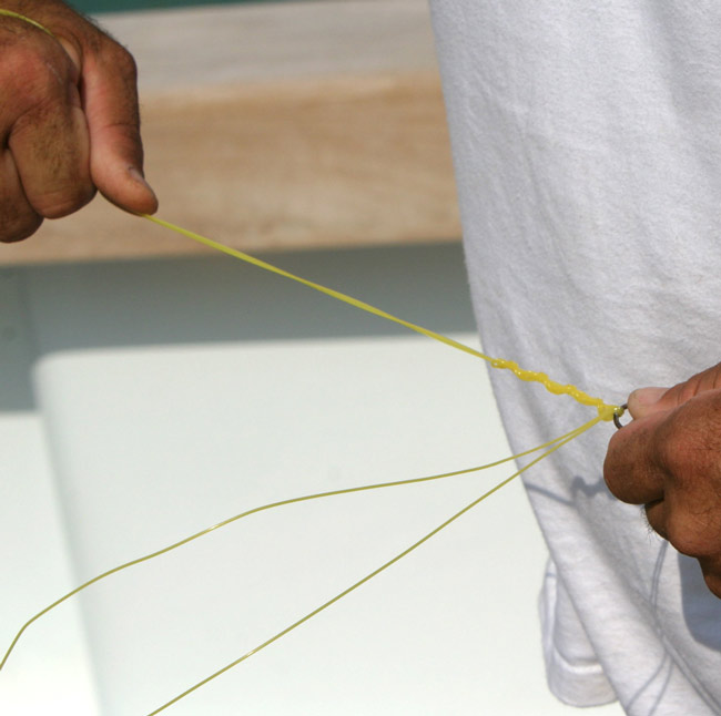 How To Tie Double Cinch Knot - InTheBite