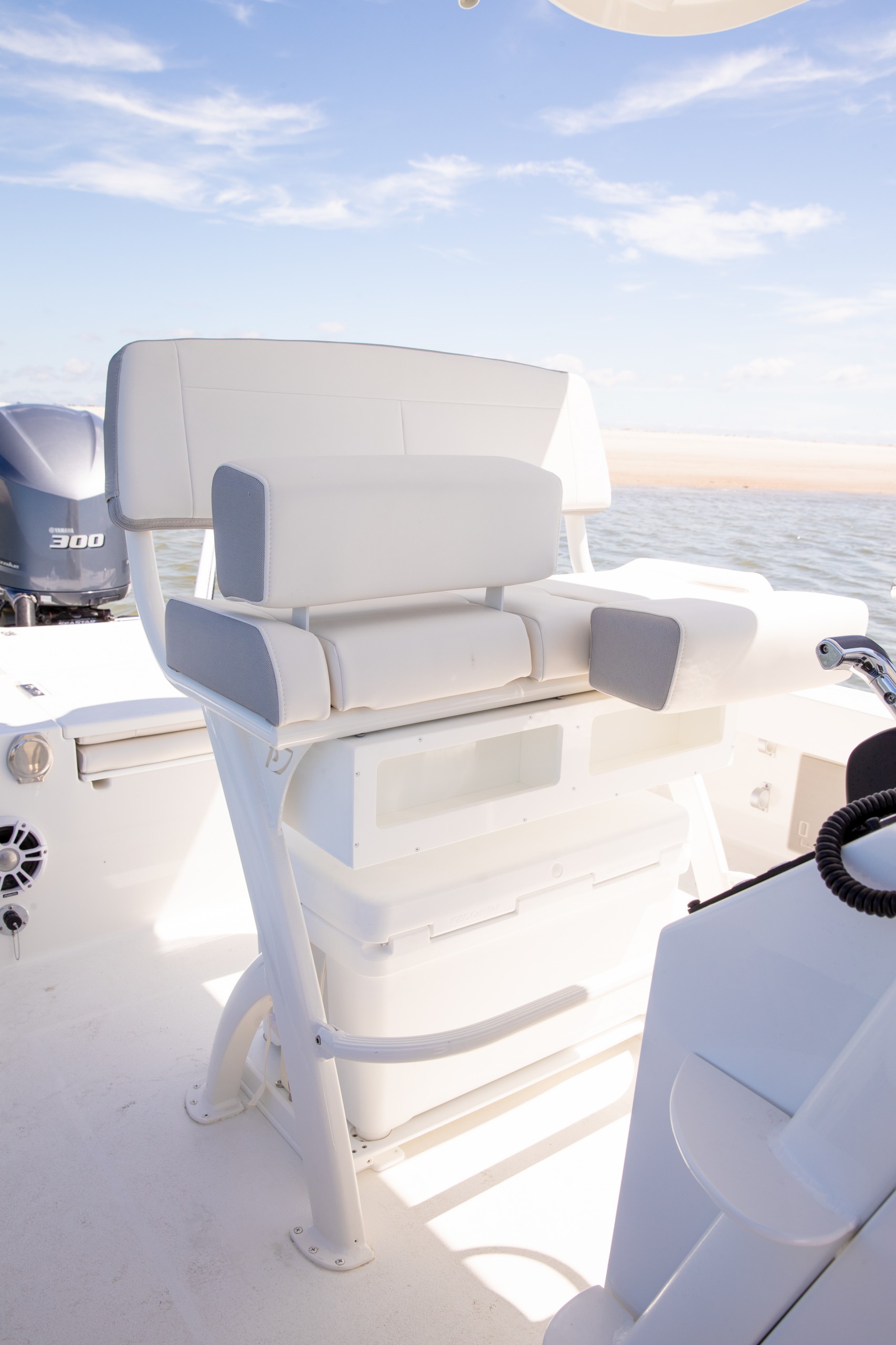 Splash Report: The 26 Sport Hybrid from Parker—Versatile, Durable and ...